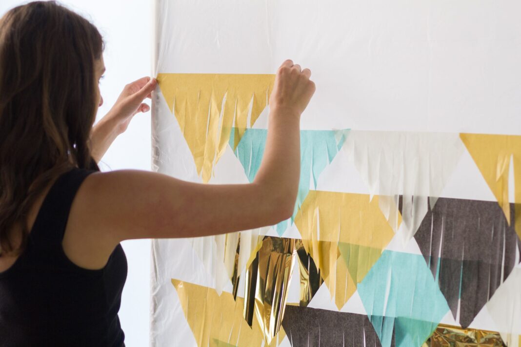 Party Backdrops: Easy Sparkly Triangle and Feminine Floral Tutorials