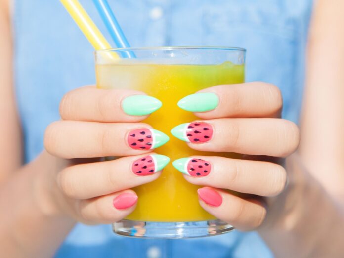 These 30 Summer Nail Designs Will Transport You to Paradise