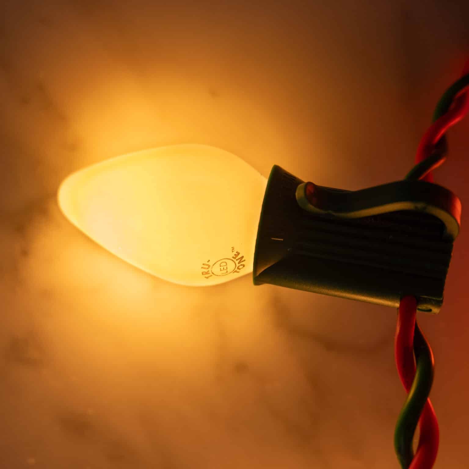 Tru-Tone Christmas Lights Have The Cozy Vintage Glow You Adore