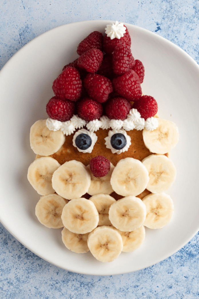 22 Christmas Breakfast Ideas That'll Delight Your Family