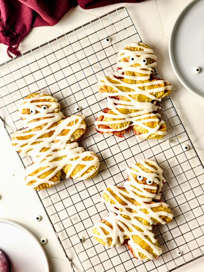 Halloween Mummy Pop Tarts