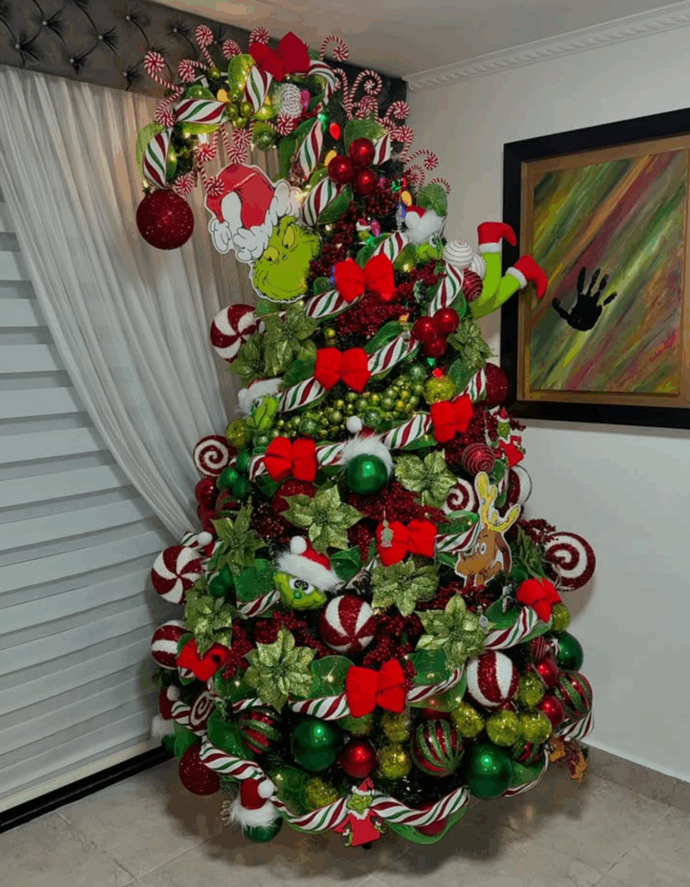 18 Whimsical Grinch Christmas Tree Ideas