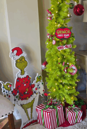 18 Whimsical Grinch Christmas Tree Ideas
